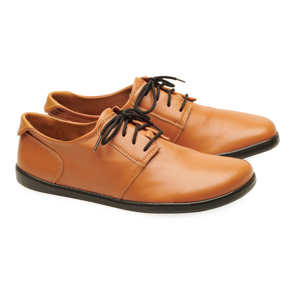 Elegance meets comfort: discover stylish barefoot shoes in cognac! – ZAQQ